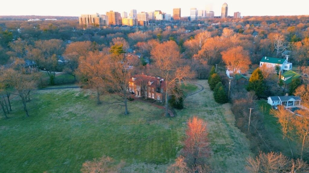 The 16 Best Suburbs in St. Louis, MO [2026 Guide]