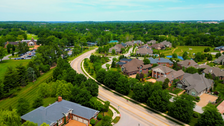 Your Ultimate Guide to Living in Creve Coeur, MO (2026)