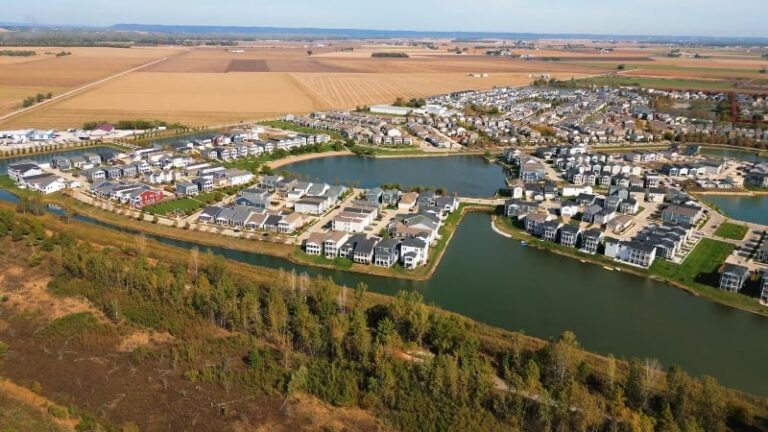 New Town at St. Charles, MO 2025 Neighborhood Guide