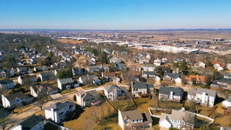 20 Most Expensive Suburbs of St. Louis, MO (2026)