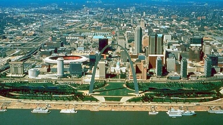 Everything to Know About Living Downtown St. Louis, MO