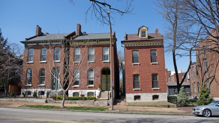 Exploring 8 Historic St. Louis Neighborhoods