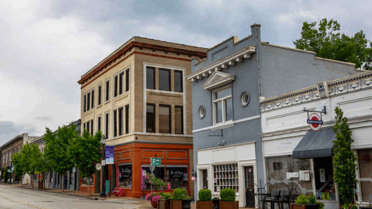 The Local's Guide to Living in Webster Groves, MO (2026)